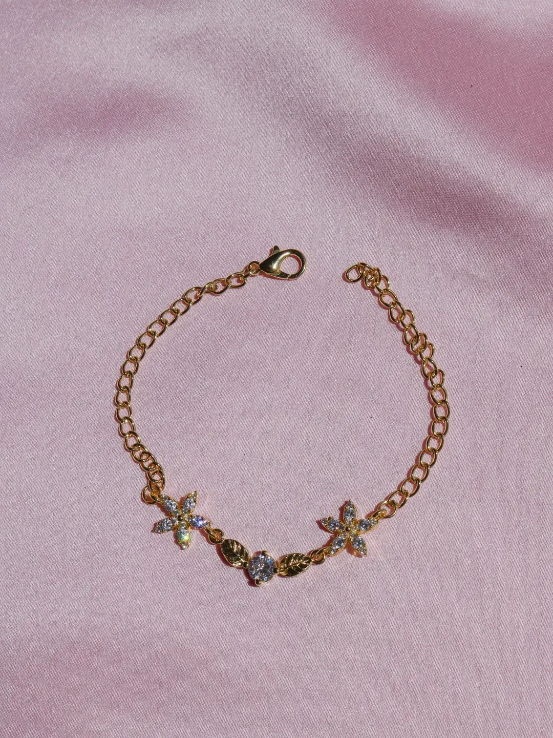 Reorah - Lily Garden Bracelet