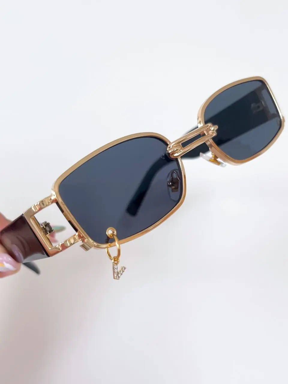 Reorah - Letter Charm Glasses