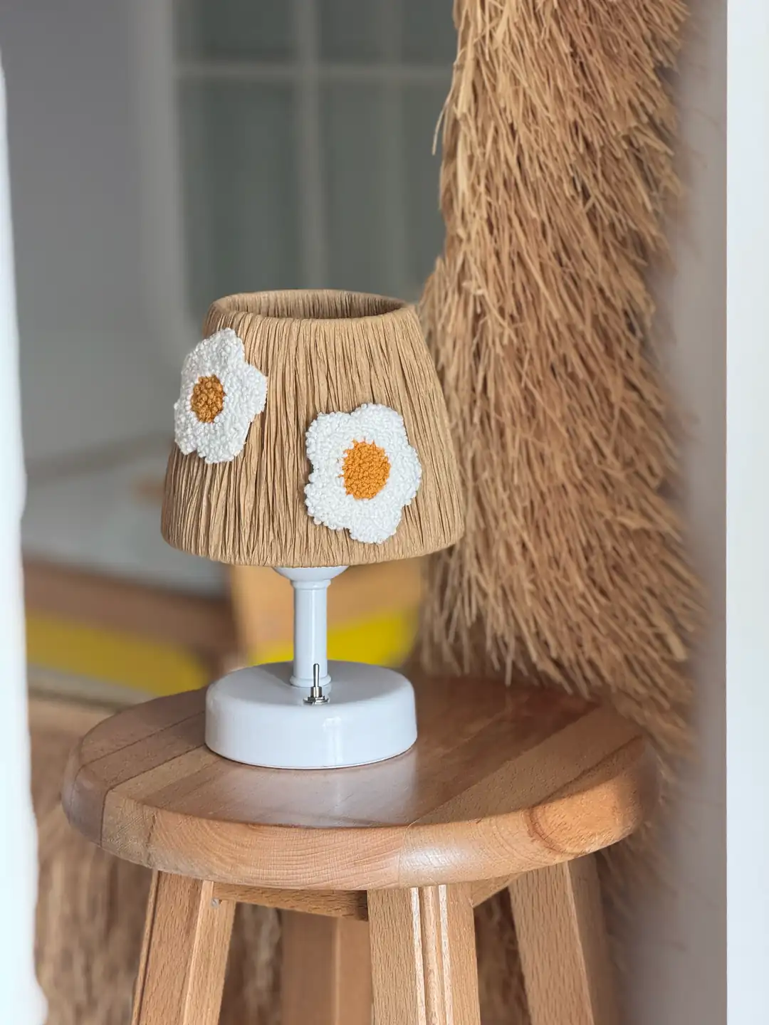 Papatya Punch Vizon Kablosuz Masa Lambası - Alt Beyaz