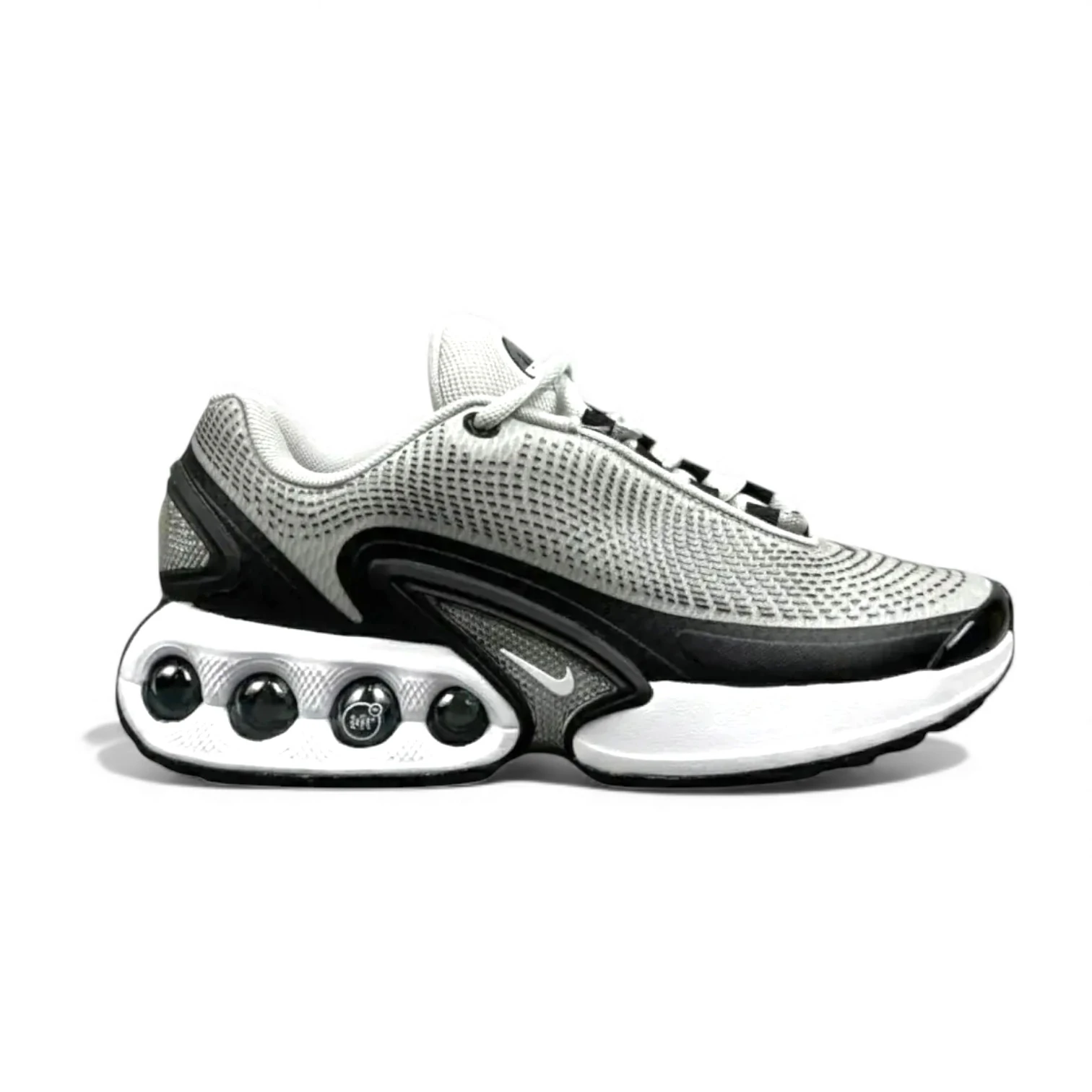 Nike Air Max Plus TN "Euro Tour" – Günlük Tam Siyah Fade Sneaker