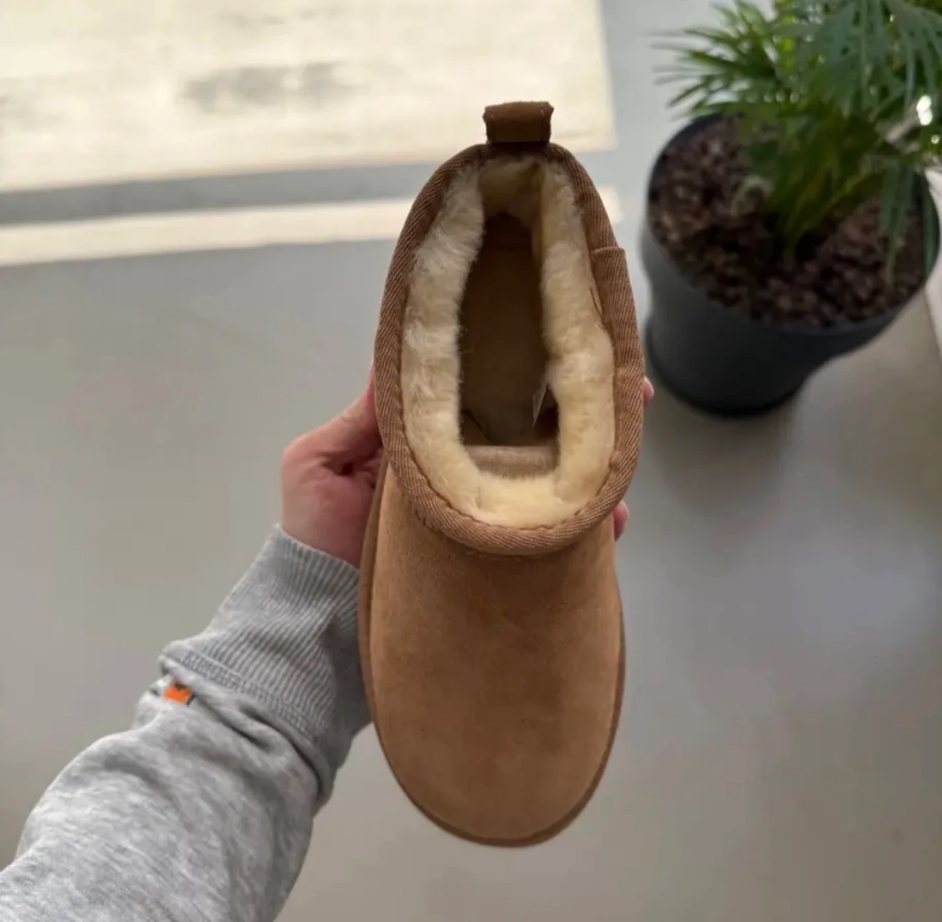Classic Ultra Mini Chestnut