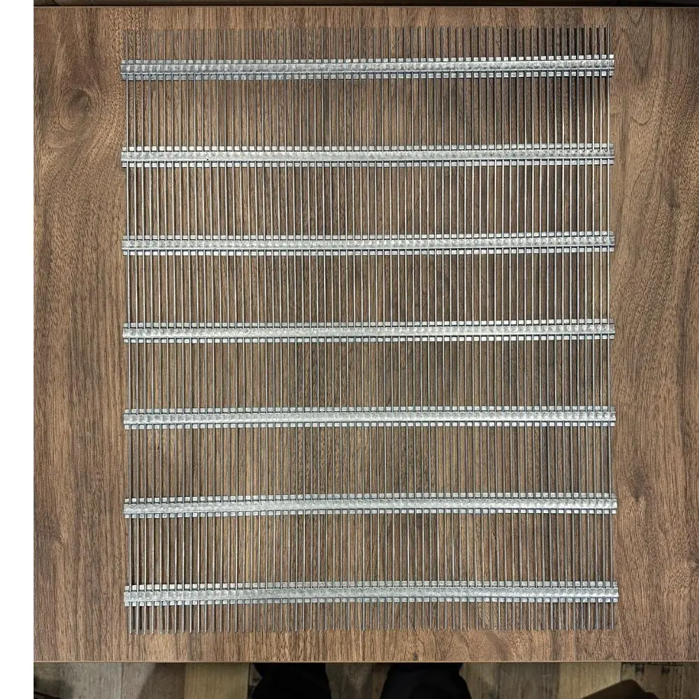 ANA ARI IZGARASI METAL 41*50 CM ₺ 393.75