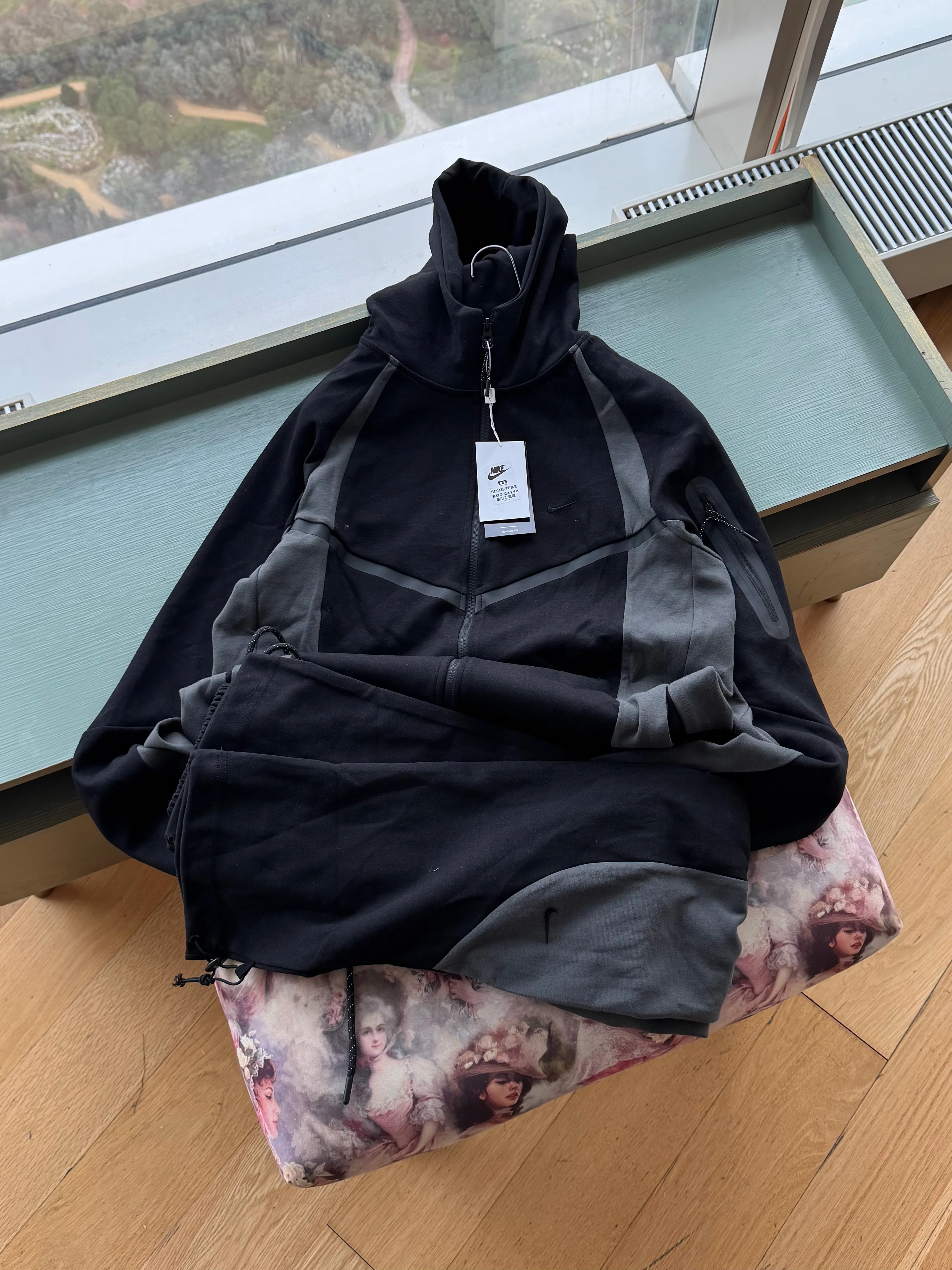 NK Premium Classic Tech Fleece