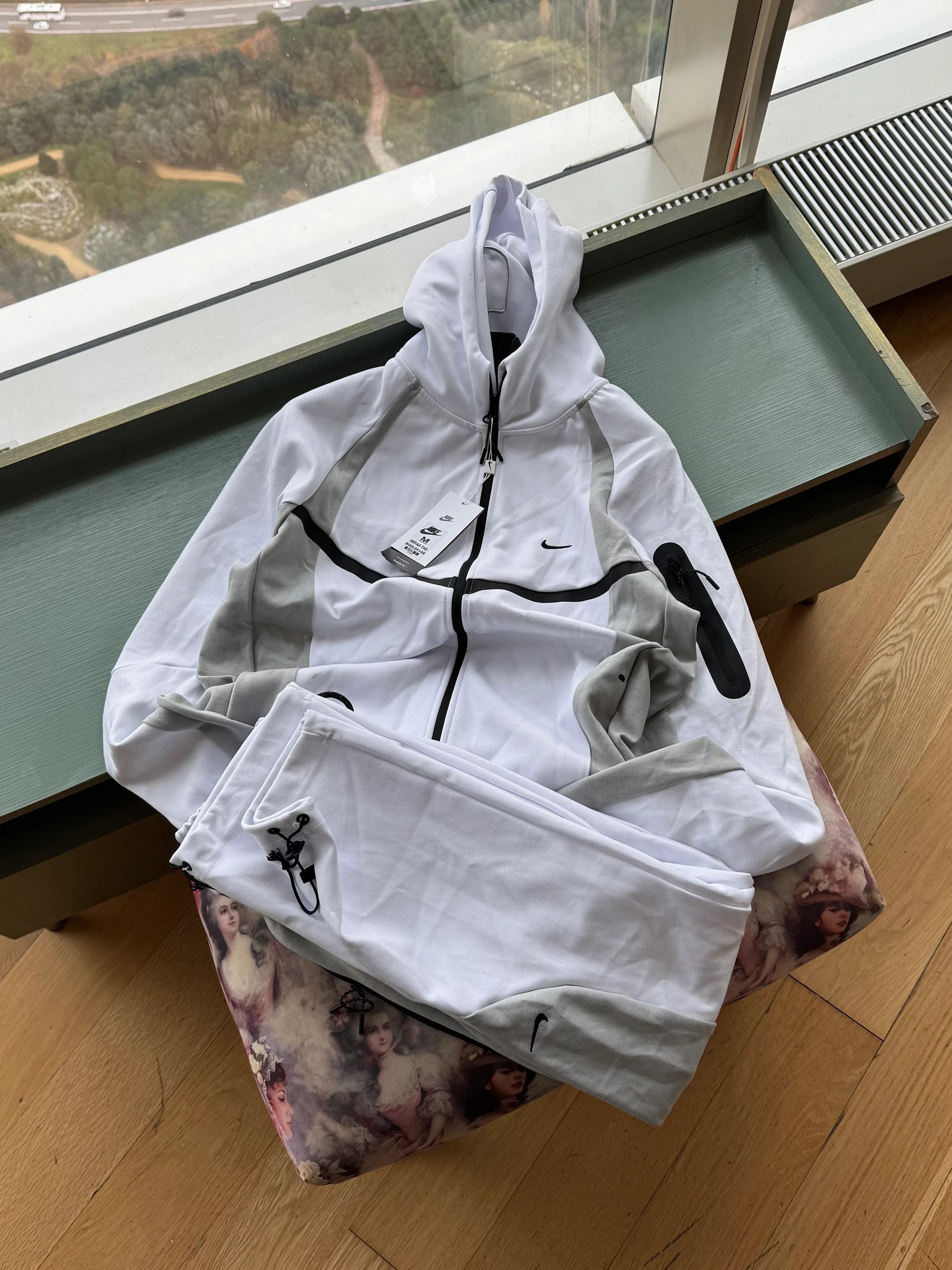 NK Premium Classic Tech Fleece