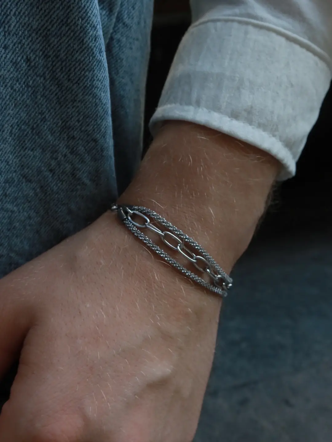 Urban Three Chains