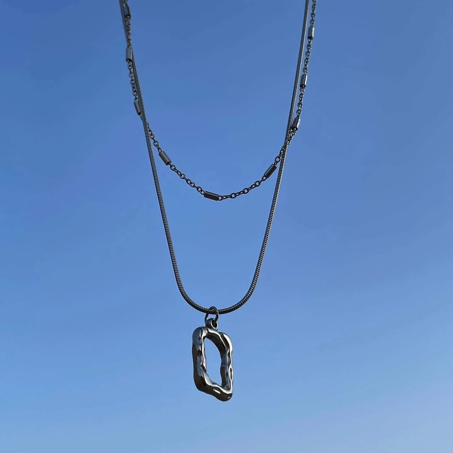 Two Chaıns Frame Necklace