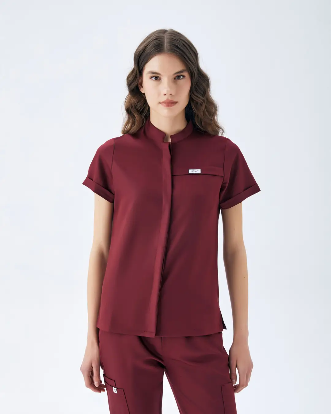 MİLEN SERİ HAKİM YAKA KADIN PREİUM SCRUBS SET