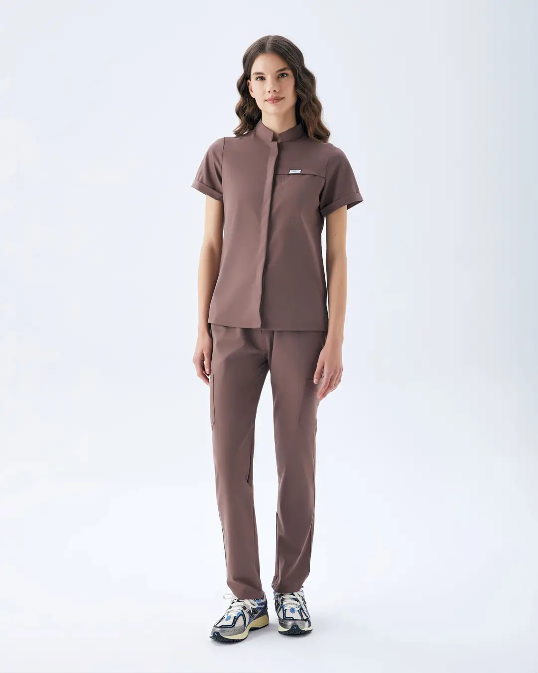 MİLEN SERİ HAKİM YAKA KADIN PREİUM SCRUBS SET