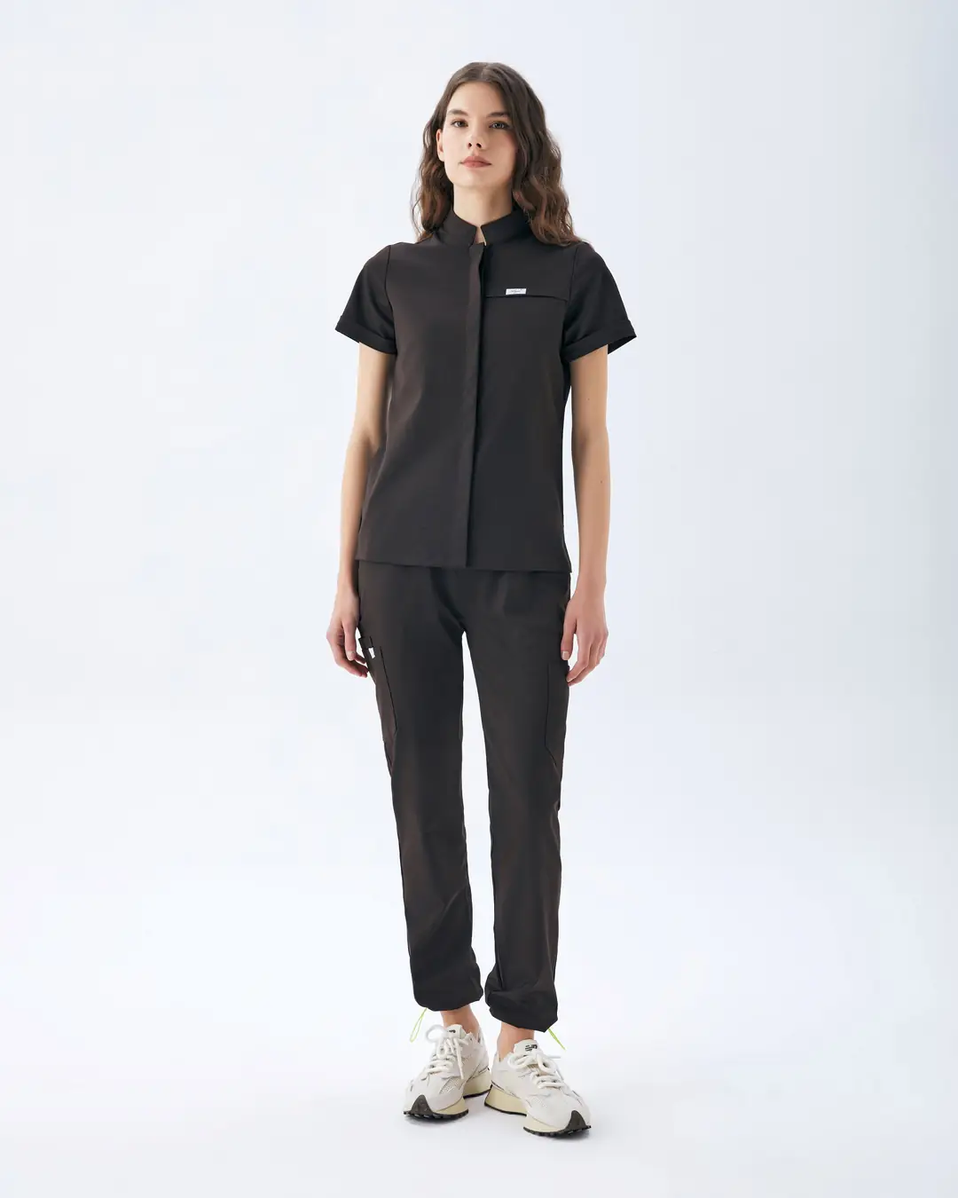 MİLEN SERİ HAKİM YAKA KADIN PREİUM SCRUBS SET