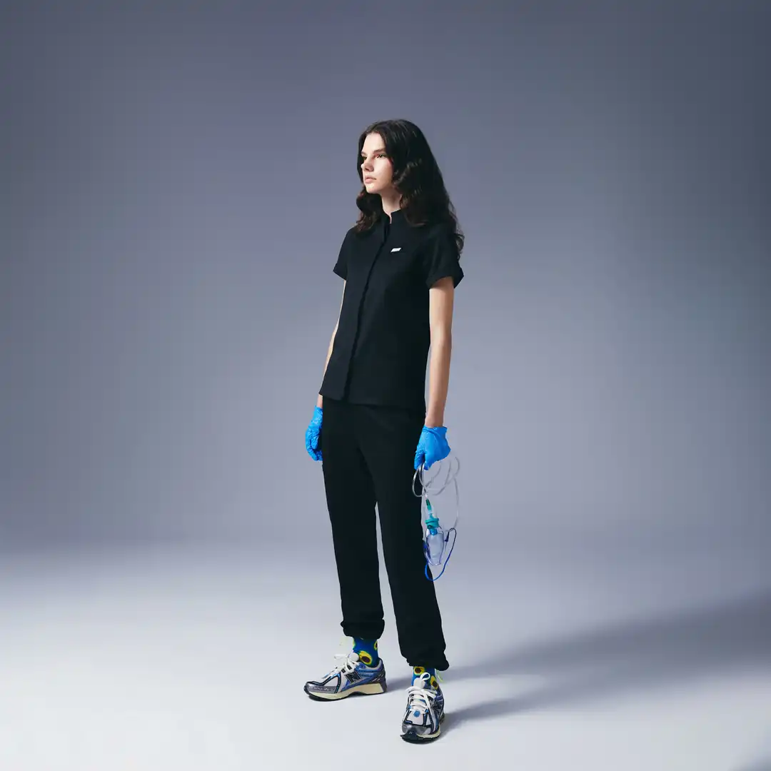 MİLEN SERİ HAKİM YAKA KADIN PREİUM SCRUBS SET