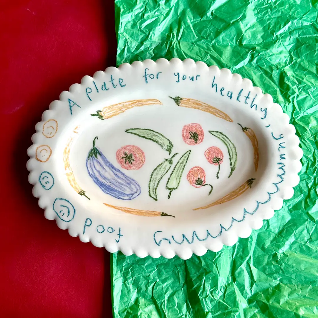 A plate for your yummmmy food oval shaped plate